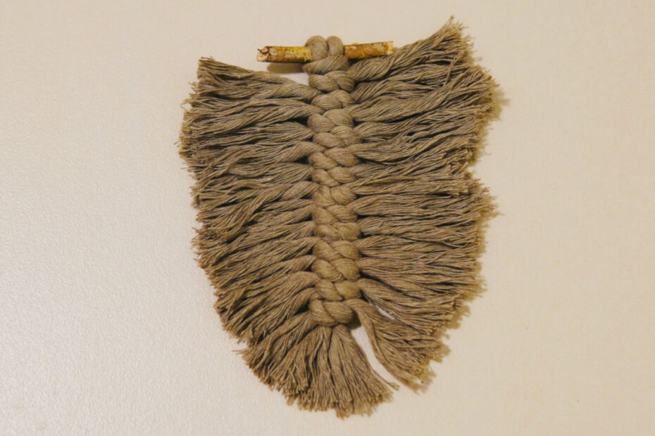 Makramee Feder Anleitung - 3 Möglichkeiten - MakrameeWelt